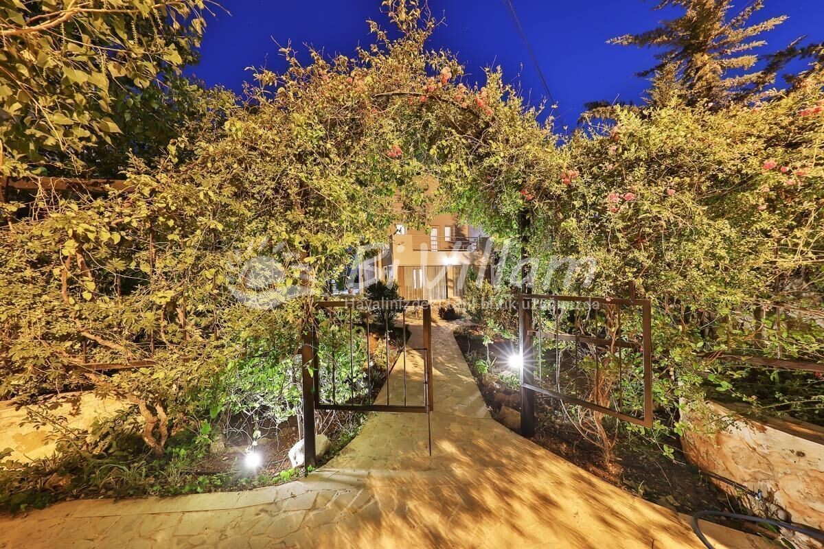 Villa Asfina Deniz Manzaralı 7 Kişilik Villa