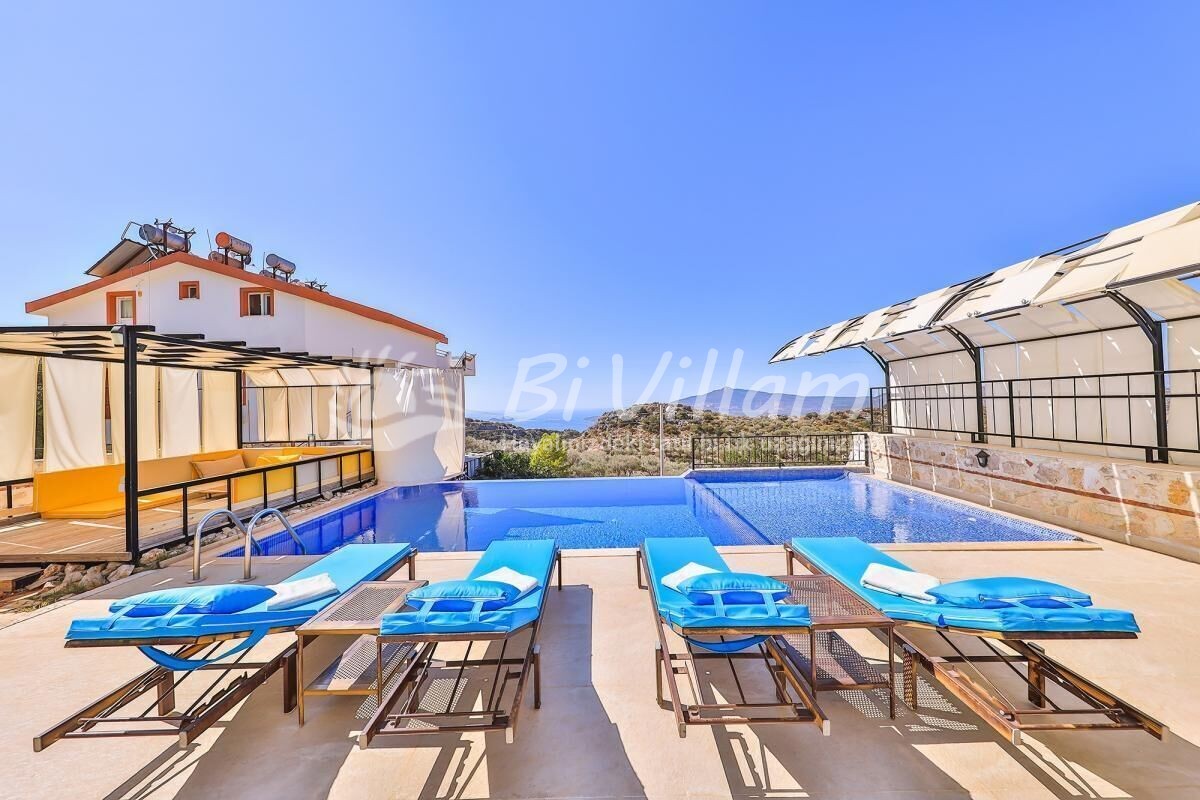 Villa Asfina Deniz Manzaralı 7 Kişilik Villa